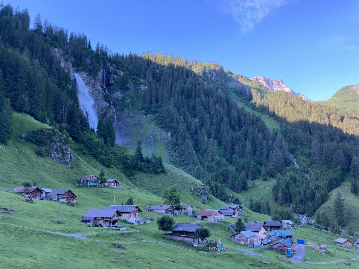 Hiking to Stäubifall - The Photo Hikes