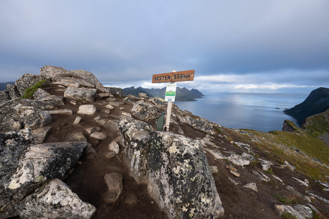 Hike to Hesten and Stavelitippen - The Photo Hikes