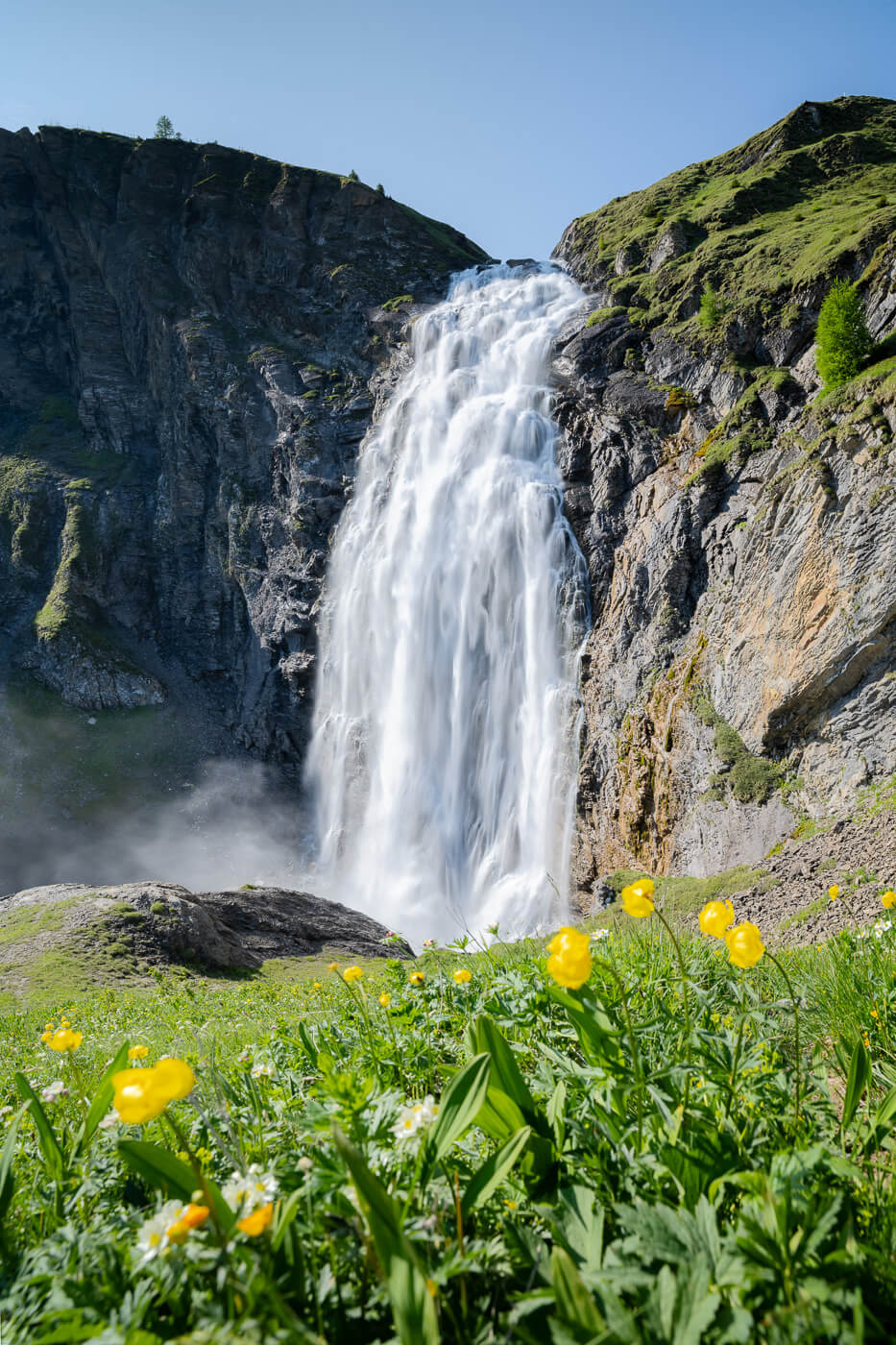 The Engstligen Falls Hike - The Photo Hikes