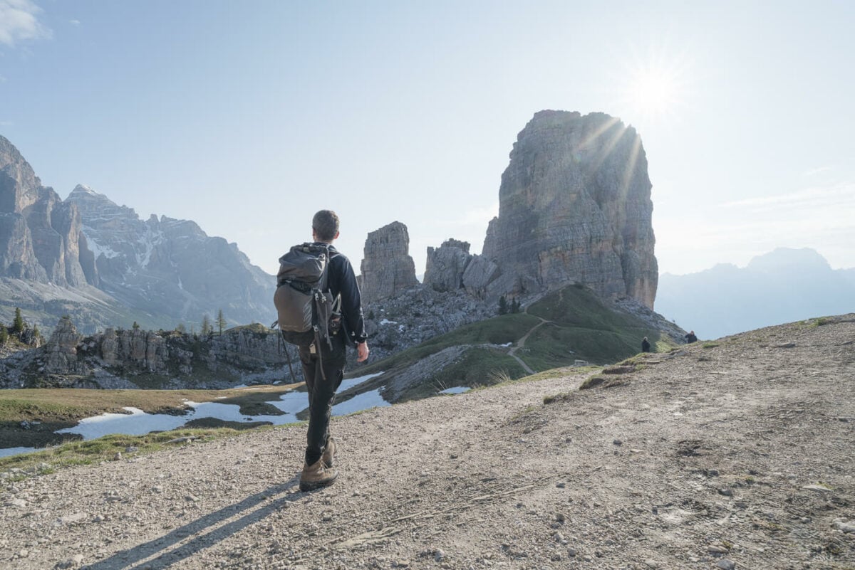 Le Cinque Torri Hike - A Beautiful Sunrise Experience - The Photo Hikes