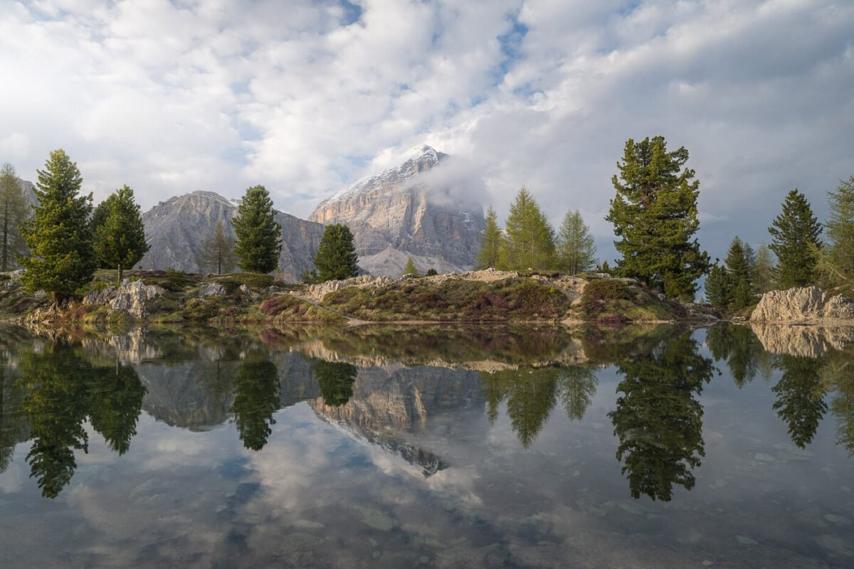 Lago di Limides Hike - A Beautiful Sunset location in the Dolomites ...