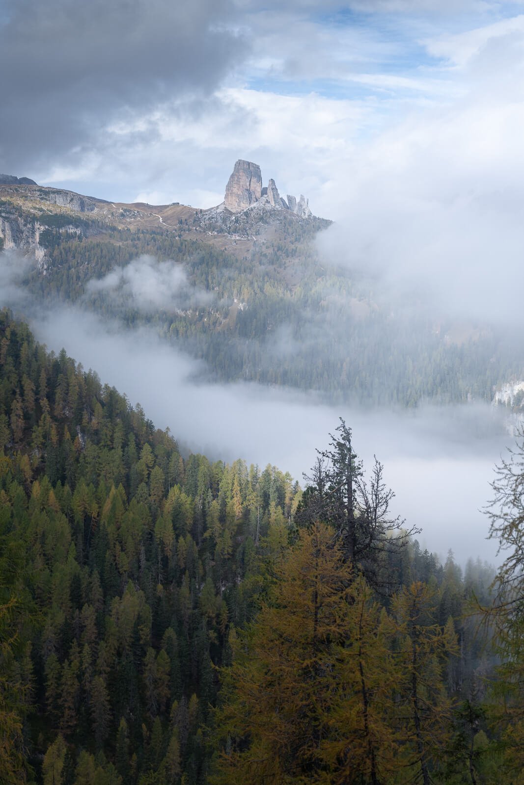 The Lago di Federa Hike - An Enchanted Lake in the Dolomites - The ...