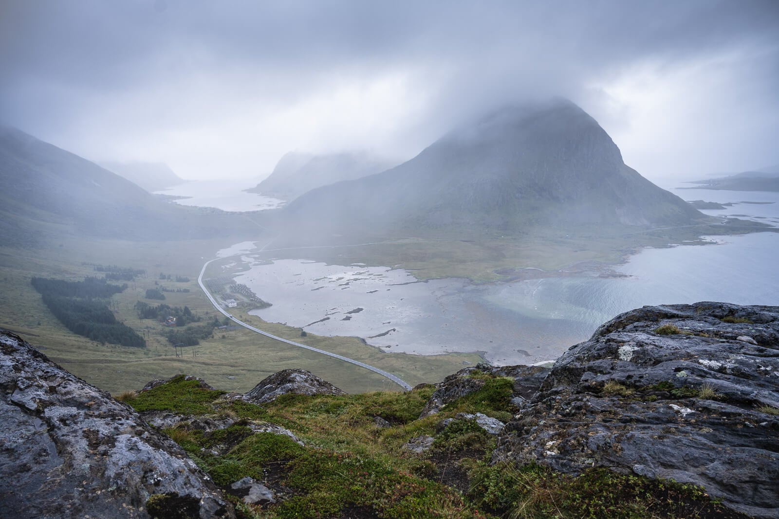 Cloudy and Overcast Day Photography - The Photo Hikes