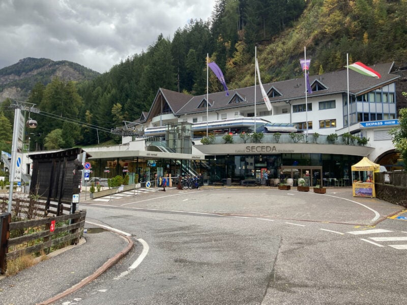 Seceda Ridgeline Hike - Best Ridge in the Dolomiti - The Photo Hikes