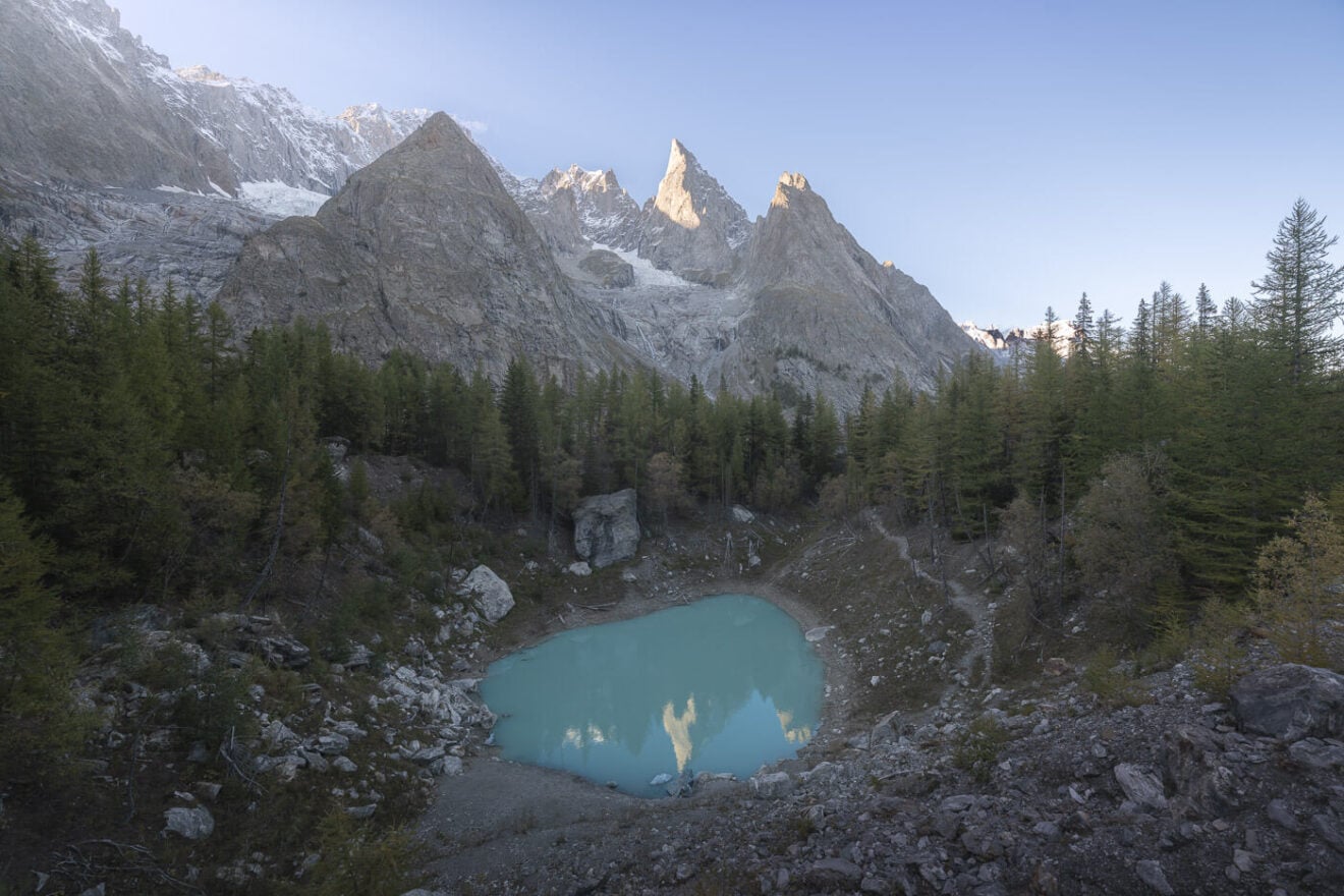 The Lago Verde Hike - a Morainic lake in the Mont Blanc Massif - The ...